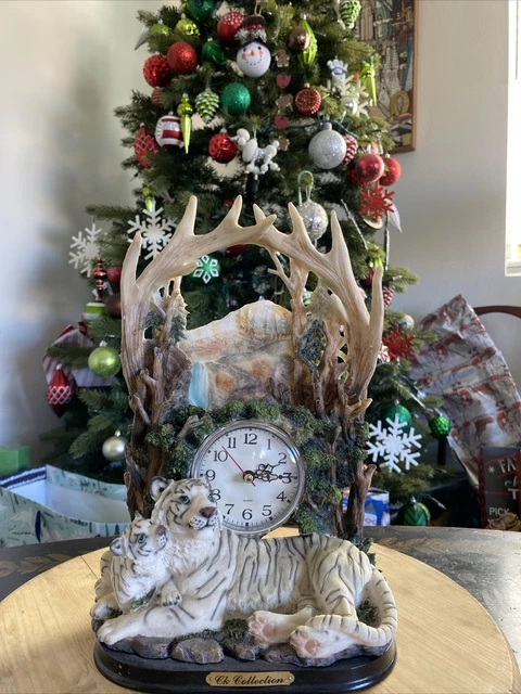 VINTAGE OCEAN DOLPHINS Pendulum Battery Operated Nautical Clock 11"×7 ...