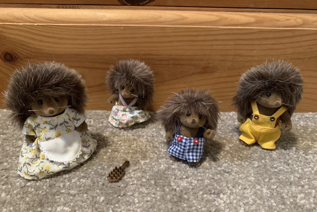 SYLVANIAN FAMILIES HEDGEHOG Family Calico Critters Porcupine Figures £ ...