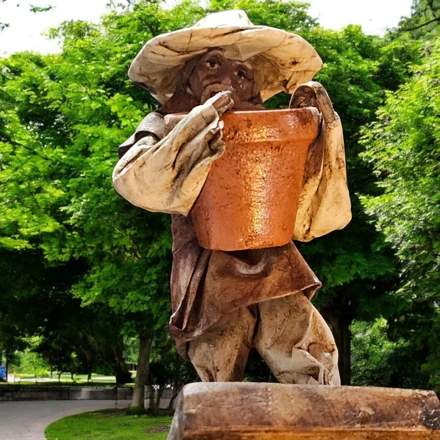 VINTAGE MEXICAN FOLK Art Paper Mache Hard Working Men Farmers Holding ...