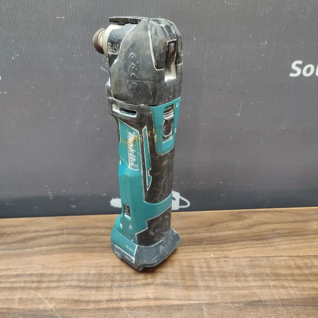 MAKITA DTM51 LXT 18V Starlock Multi-Tool - Body Only BROKEN motor runs ...