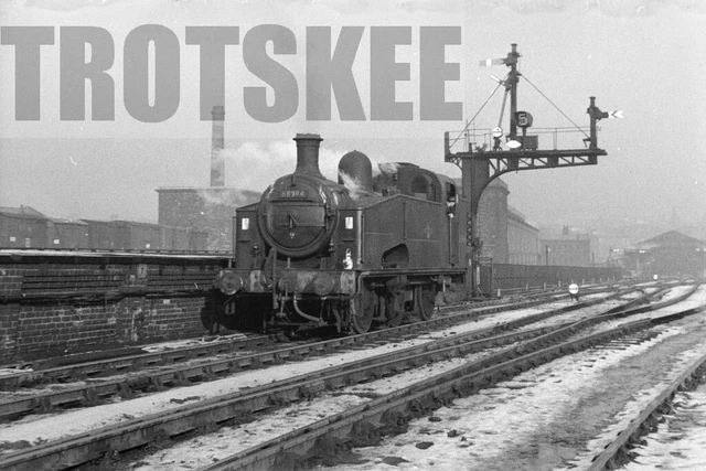 35MM NEGATIVE BR British Railways Steam Loco 68984 Class J50 c1962 EUR ... 35MM NEGATIVE BR British Railways Steam Loco 68984 Class J50 c1962 EUR ...