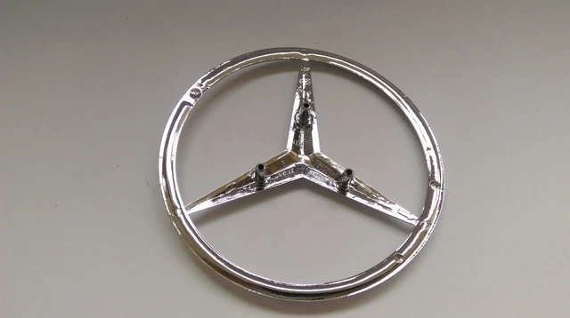 GENUINE MERCEDES-BENZ W124 W201 Rear Trunk Boot Emblem Badge ...