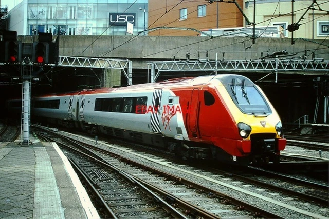 PHOTO CLASS 221 Super Voyager 5-Car Dmu No 221 122 Doctor Who Of Virgin ...
