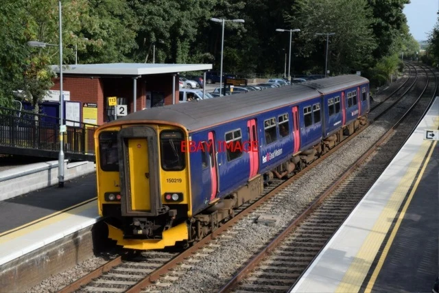 PHOTO CLASS 150 Sprinter Standard Mkiii 2-Car Dmu No 150 219 At ...