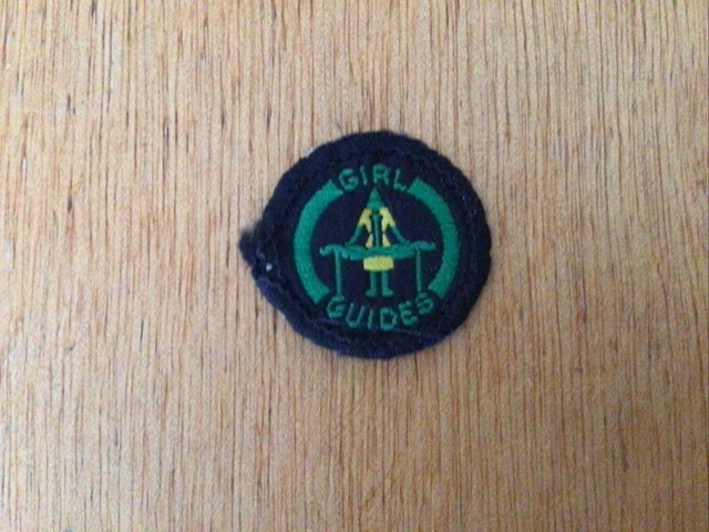 VINTAGE GIRL GUIDE Badges -Guide Badges - Speaker -Marked Girl Guild £0 ...