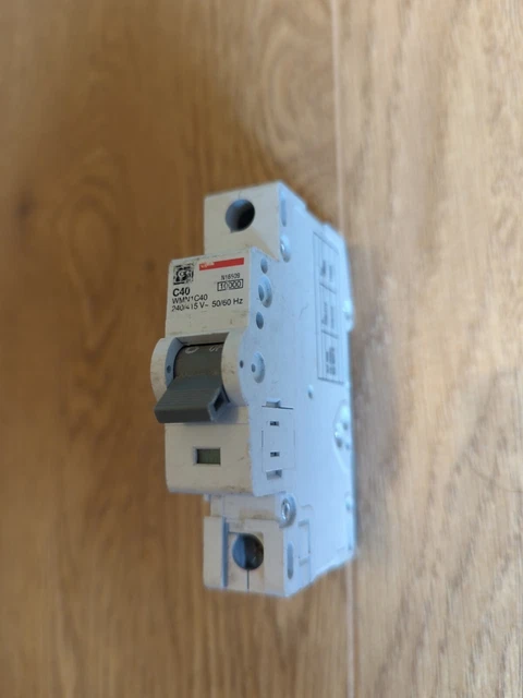 CUTLER HAMMER 40 Amp Mcb Type C , Free First Class Post , Reduced £15. ...