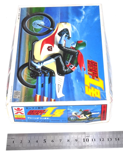 VINTAGE BANDAI KAMEN Rider Cyclone Motorcycle Model Kit Wind Up Unbuilt ...