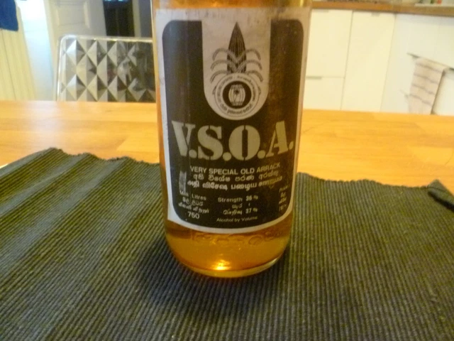 ANCIENNE BOUTEILLE PLEINE pour collection vsoa arrack 75cl EUR 29,00 ...