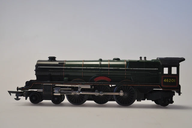 TRI-ANG R53 PRINCESS Royal Class 4-6-2 'Princess Elizabeth' 46201 in BR ...
