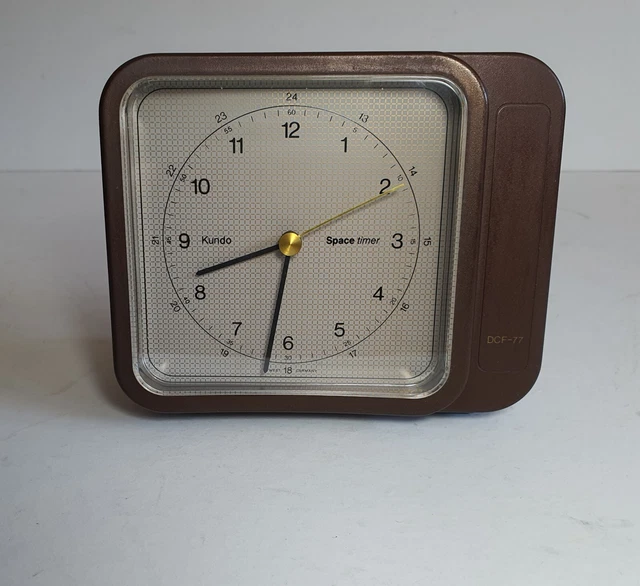 KUNDO SPACE TIMER DCF-77, Funkuhr 70er Jahre, West Germany ...