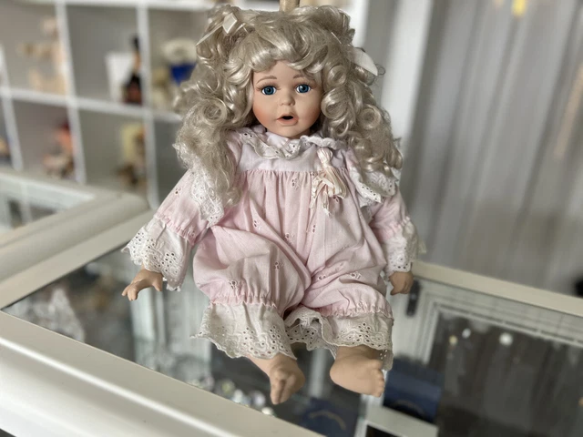 POUPON DE COLLECTION Poupée Porcelaine Poupée 38 Cm. État Parfait EUR 32,89 - PicClick FR