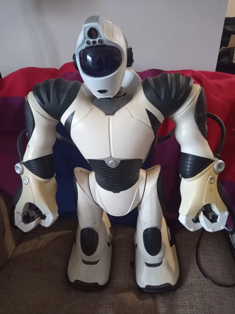 WOWWEE ROBOSAPIEN V2 Robot with Remote £39.00 - PicClick UK