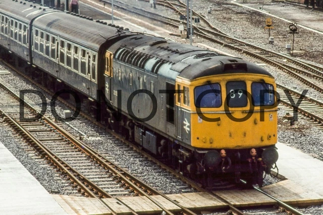 UK DIESEL TRAIN Railway Photograph Of Class 33 33035 Loco. (Rm33-142) £ ...
