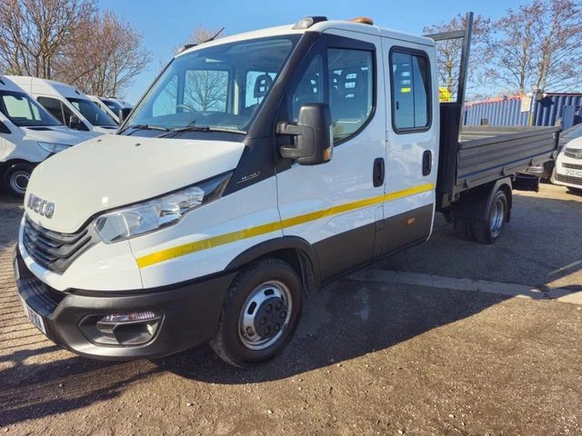 IVECO DAILY DOUBLE Cab Tipper 2.3 D Hpi 14V 35C 3750 2023 £24,594.00 ...