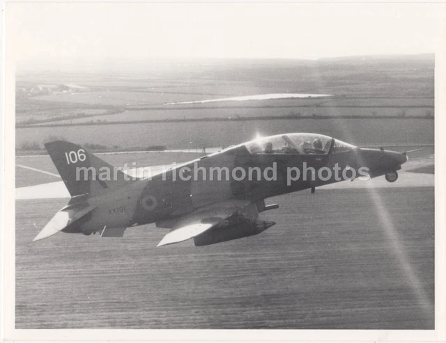 HAWKER SIDDELEY HAWK Takes Off from RAF Brawdy Large Original Photo ...