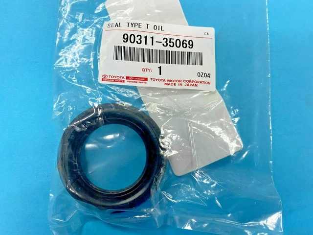 GENUINE TOYOTA (2004-2019) Seal, Front Drive Shaft, Right Side 90311 ...