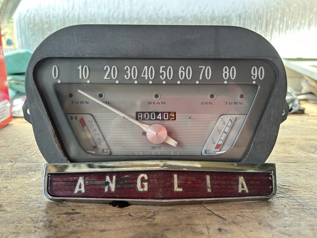 FORD ANGLIA 105E Speedometer. Smiths. Post 1961 head assembly plus ...