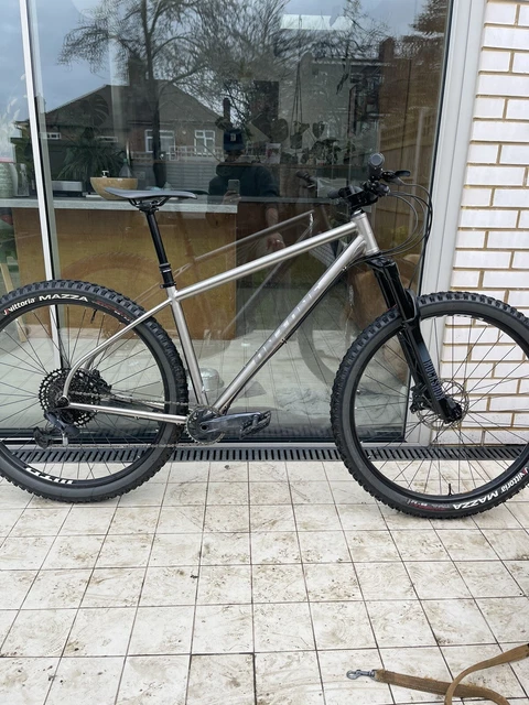 HARD TAIL ON-ONE Vandal titanium 29er - 2021 - Large Frame Great ...