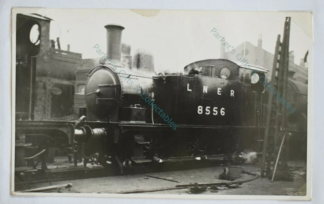 TRAIN PHOTOGRAPH OF LNER Locomotive No 8556 (ref317-117) £2.75 ...
