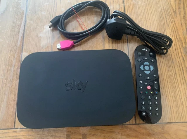 SKY Q MINI Box Complete Set EM1501UK + Remote Power Cable HDMI Cable £ ...
