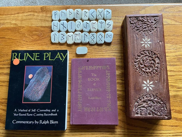 VINTAGE COMPLETE SET Of Runes The Book Of Runes And Rune Play Hand ...