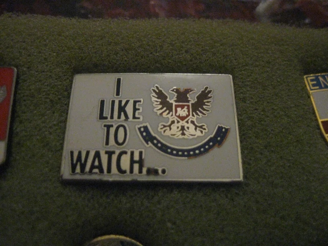 RARE OLD ST Johnstone Scottish Football Club Enamel Press Pin Badge £3. ...