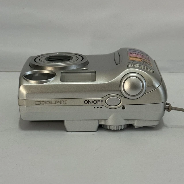 NIKON COOLPIX 4600 4mp Digital Camera Complete In Box With SD Card ...