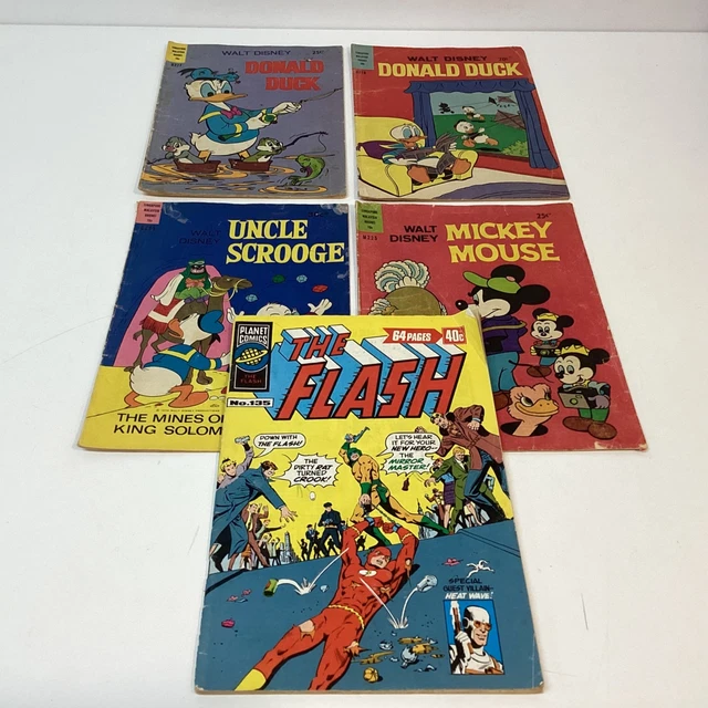 VINTAGE 1970S WALT Disney Mickey Mouse Comics & The Flash No.135 Comic ...