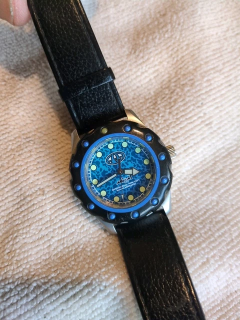 RARE VINTAGE Animal W005 Mens Watch Midsize Very Good Condition Working ...