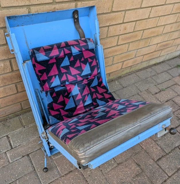 GENUINE LONDON UNDERGROUND Old Metropolitan Line Conductor Chair ...
