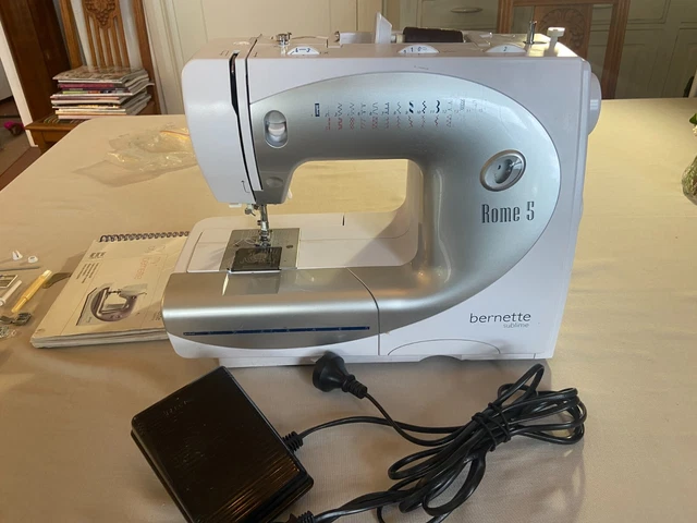 VINTAGE BERNETTE SUBLIME Rome 5 Sewing Machine Bernina Switzerland ...