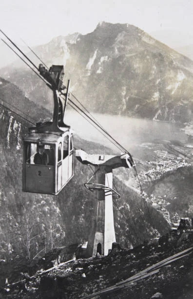 H LLENGEBIRGE CABLE CAR to the Feuerkogel Ebensee 1935 Old Historic ...
