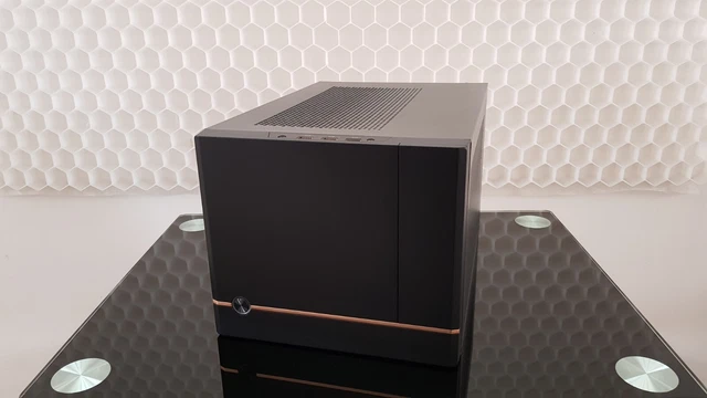 SILVERSTONE SUGO 14 Mini-ITX Compact Computer Cube Chassis Black Case ...