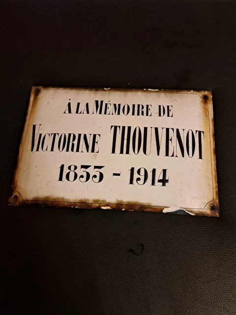 ANCIENNE PLAQUE ÉMAILLÉE bombée 1914 funéraire cimetière jardin EUR 89,90 - PicClick FR