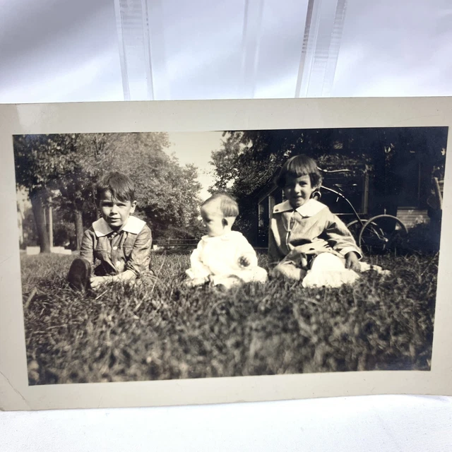 VINTAGE 1920S CHILDREN Baby In Grass Tricycle Snapshot Photo Black ...