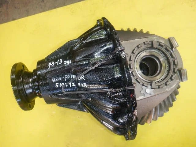 MITSUBISHI FUSO FUSO tractor Rear Rigid Differential Assembly ...