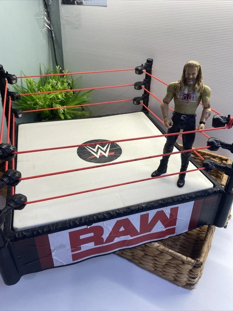 WWE WWF WRESTLING Ring Raw Smackdown 2010 Mattel Spring Loaded With ...