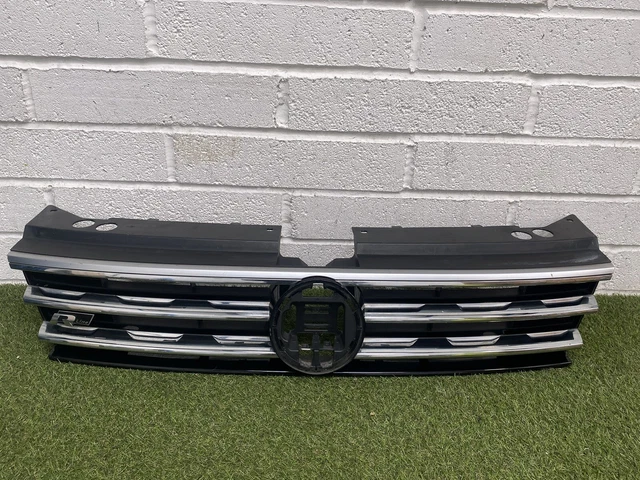 Vw Tiguan Front Bumper Grill R Line Genuine 5na853653n G4 £129 00