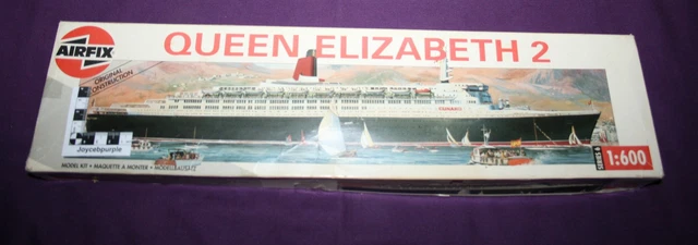 AIRFIX RMS QUEEN Elizabeth 2 1:600 scale model ship kit 06203 Builder's ...