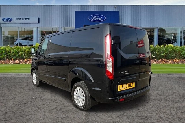 FORD TRANSIT CUSTOM 300 Limited AUTO L1 SWB FWD 2.0 EcoBlue 130ps Low ...