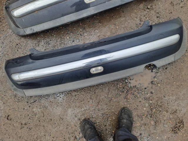 MINI BMW R50 2001-2004 REAR BUMPER PRE FACELIFT Cosmos Black - 303 £20. ...