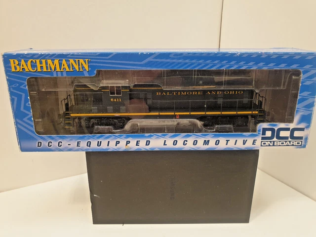 BACHMANN HO SCALE EMD GP7 Locomotive DCC on board - B & O Livery £70.00 ...
