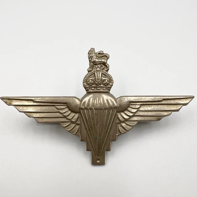 GENUINE WW2 PARACHUTE Regiment Airborne Cap Badge £50.00 - PicClick UK