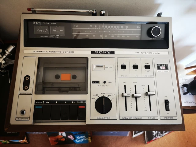 VINTAGE SONY CF-620 Stereo Radio / Cassette-Corder with Speakers (Read ...