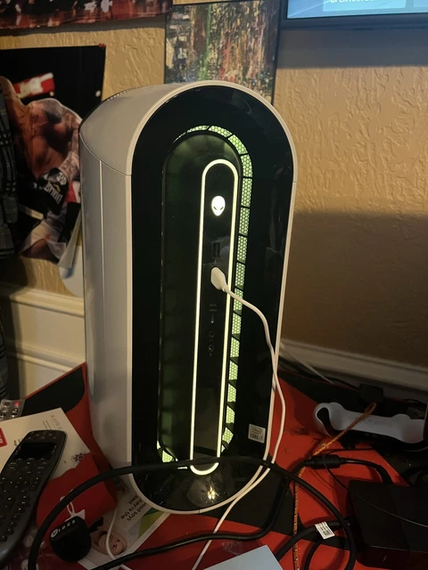 GAMING PC - Alienware Aurora R11 Desktop - CORE i7, 16GB RAM, RTX 3080 ...