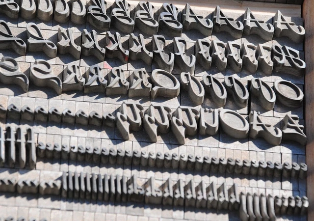 POLICE DE CARACTÈRES LEGENDE c36 plomb lettres typographie imprimerie ...