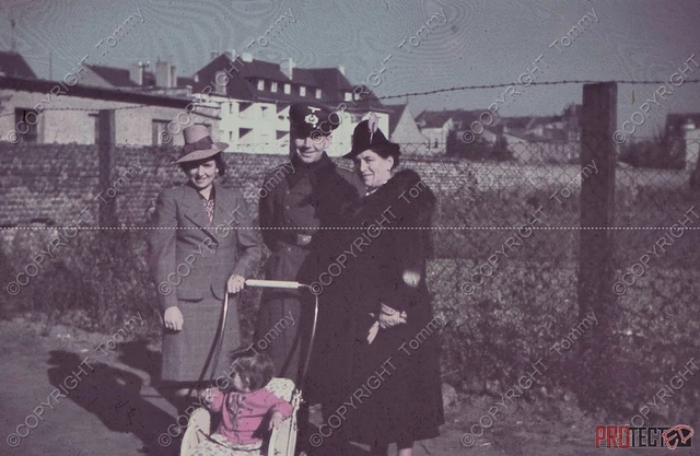 ++ ORIGINAL FARBDIA Agfacolor Front Soldaten Ostfront Bunker bau ...