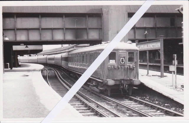EMU 4326 AT Clapham Junction, photograph £1.76 - PicClick UK