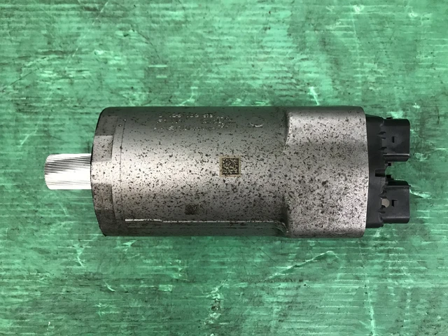 LAND ROVER DEFENDER L663 Steering Rack Motor 3.0 Diesel 2019-2023 £114. ...