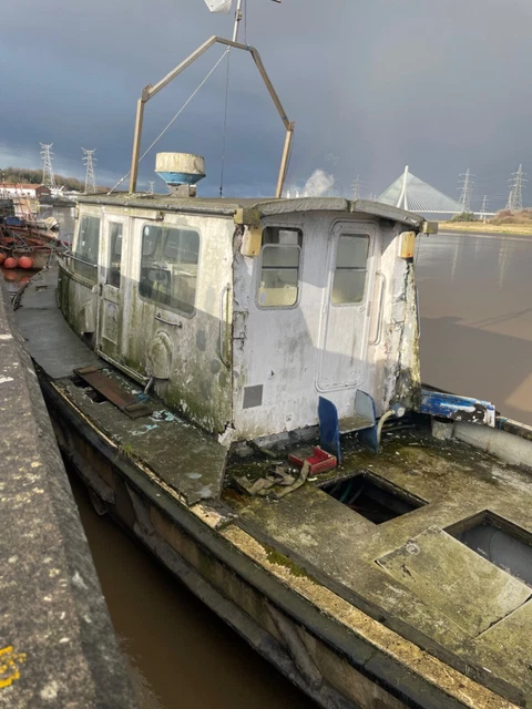 40 FT CHEVERTON Project Boat - Twin Iveco 250 hp inboard - ideal for ...